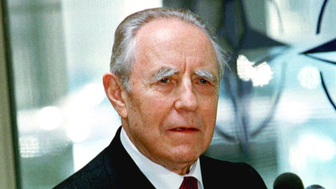 Prince. Umberto Eco. Cesare Maldini. David Bowie. Carlo Azeglio Ciampi.